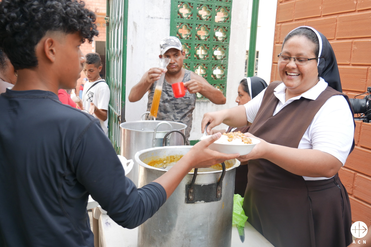 España: aumentan benefactores de Ayuda a la Iglesia Necesitada, la asociación que sí ayuda ...