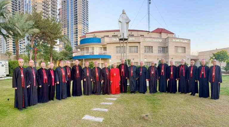 Católicos caldeos elegirán a su nuevo patriarca en Roma el próximo mes ...